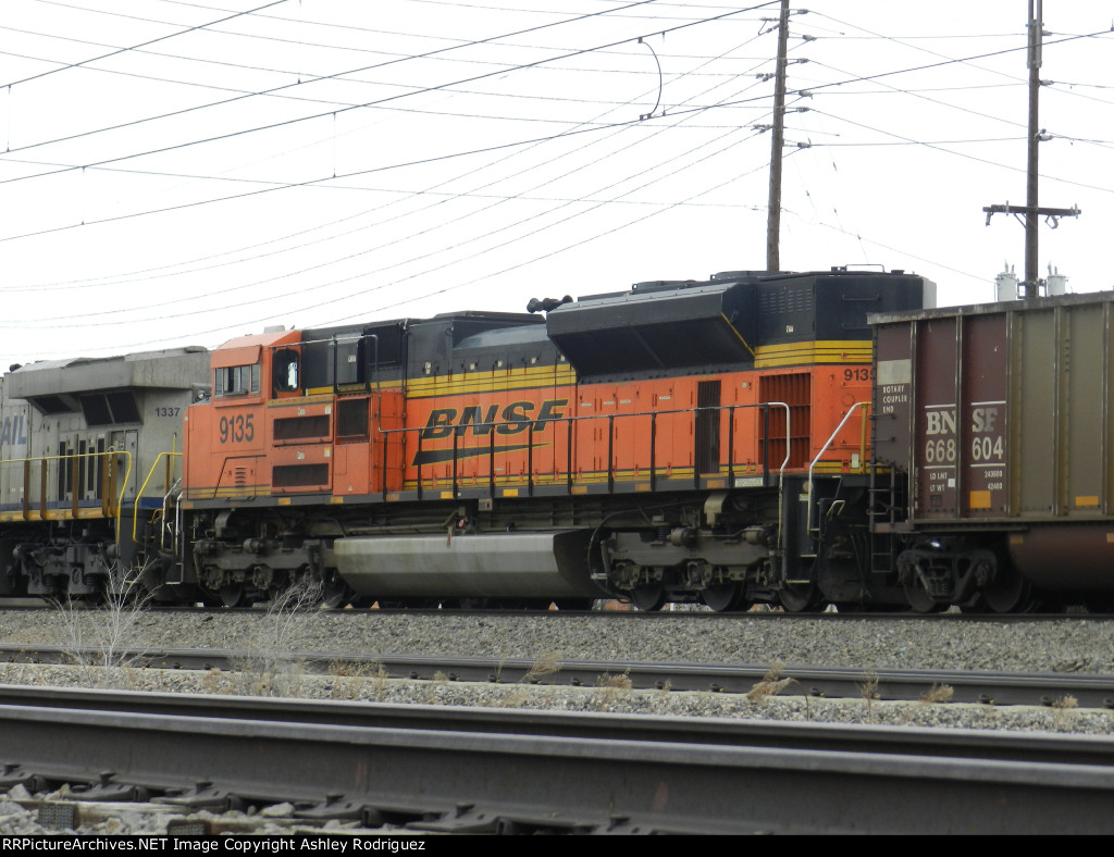 BNSF 9135